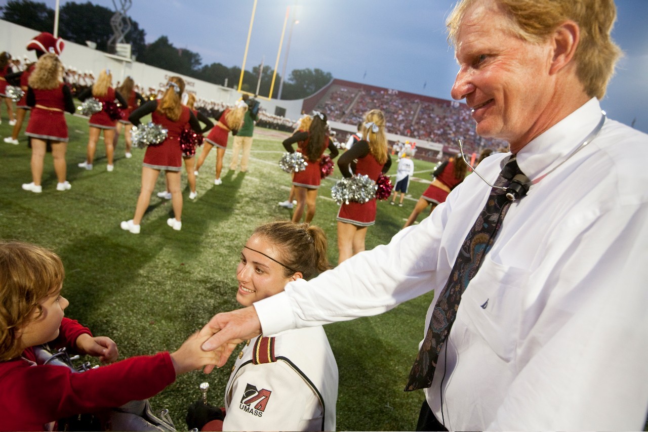 George N. Parks, UMass Band Director, Dies at 57 - Halftime Magazine